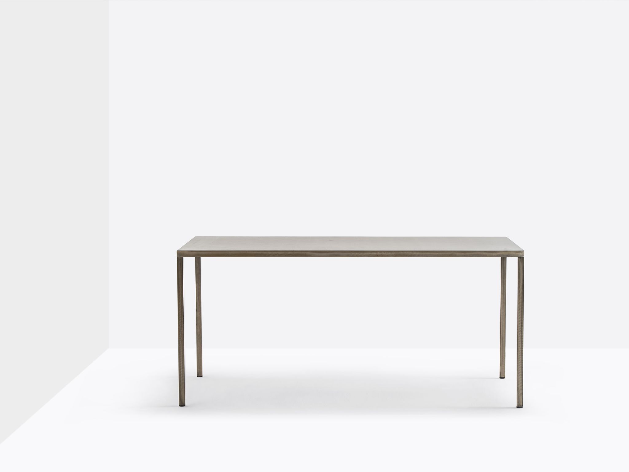 Fabbrico TFA - Pedrali - Table - Batiplus SA - Mobilier contemporain ...