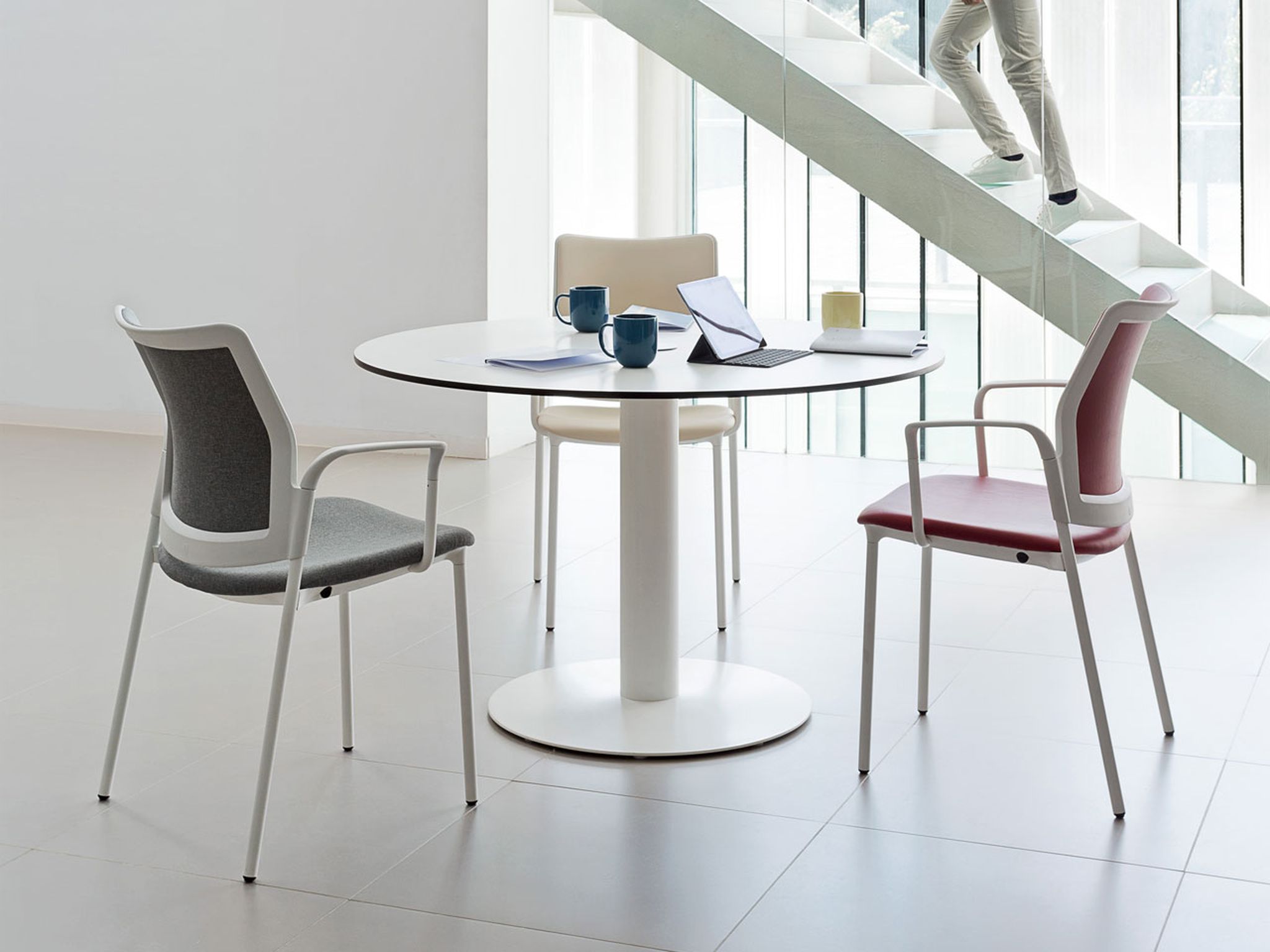 Urban Plus 30 - Actiu - Chair - Batiplus SA - Contemporary furniture ...