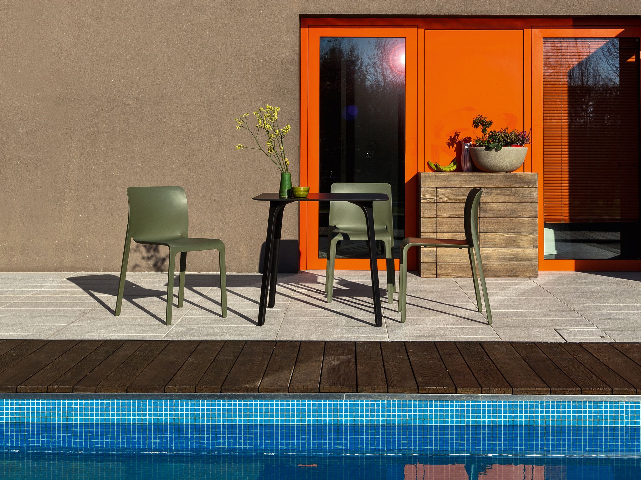 Chair First - Magis - Chaise - Batiplus SA - Mobilier contemporain ...