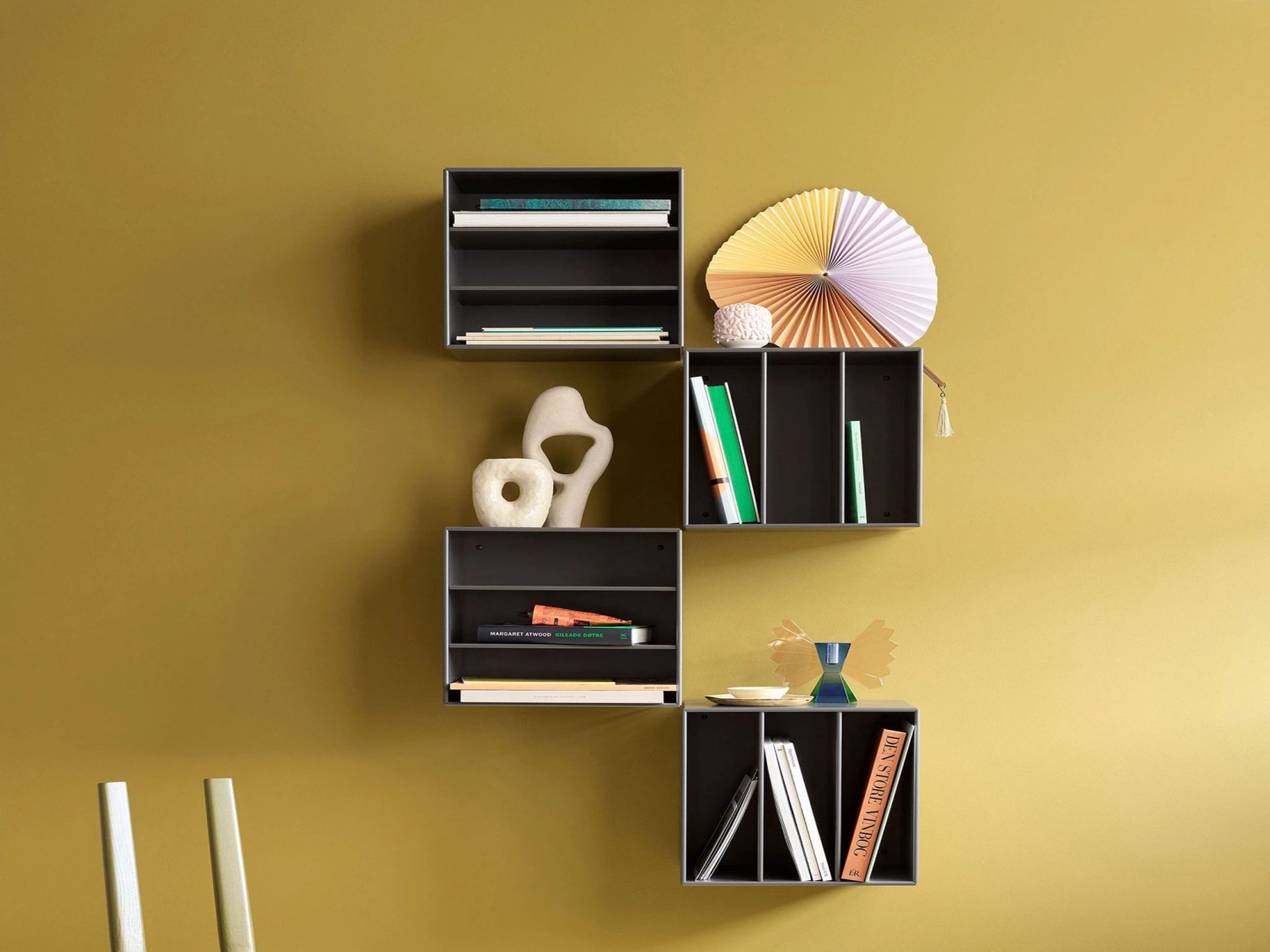 Mini Montana 1104 - Montana - Cabinet - Batiplus SA - Contemporary furniture & discoveries