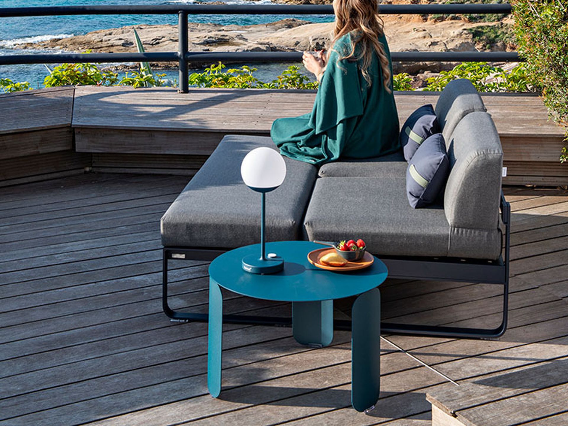 Bellevie Banquette 2 places - Fermob - Bench - Batiplus SA - Contemporary furniture & discoveries