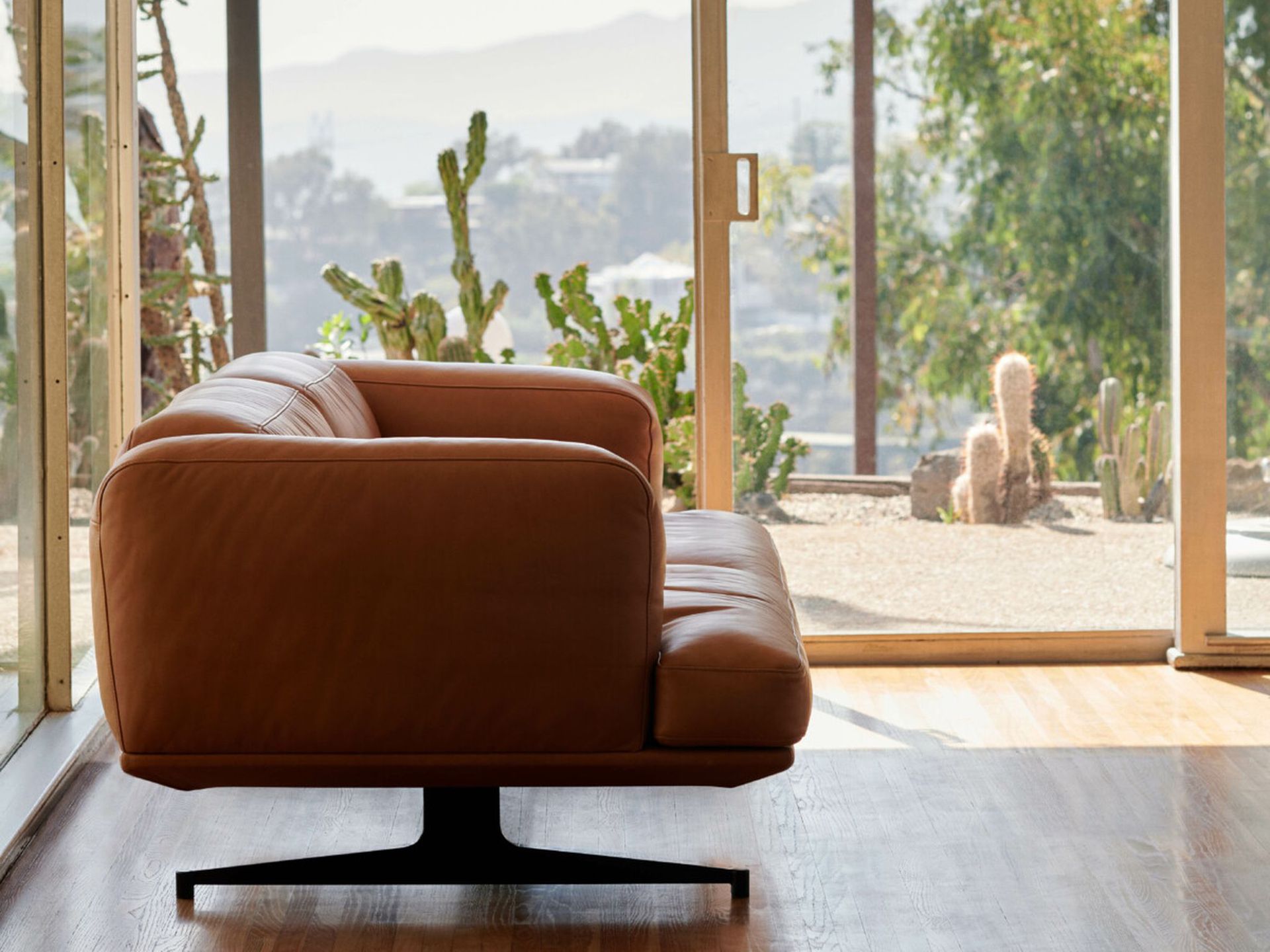 Inland AV23 | 3-seater sofa - &Tradition - Sofa - Batiplus SA ...