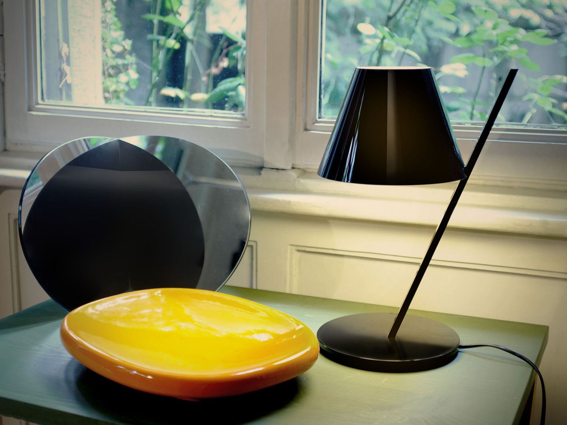 La Petite - Artemide - Lighting - Batiplus SA - Contemporary furniture & discoveries