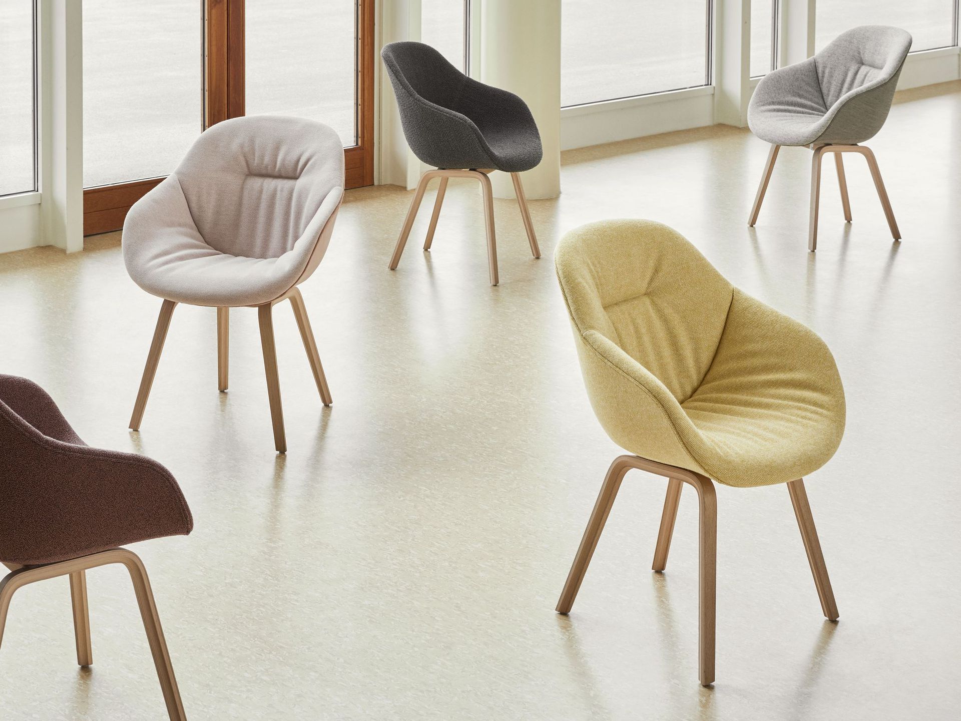 About a Chair AAC 123 Soft | Upholstered armchair - HAY - Fauteuil lourd - Batiplus SA ...