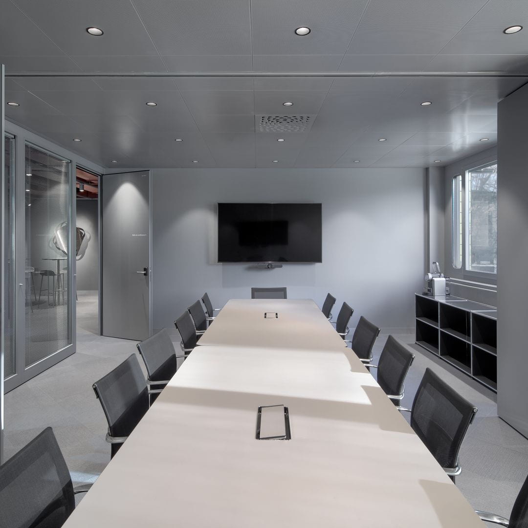 EPFL - Copernic Conference Center by Novae - Batiplus SA - Contemporary ...